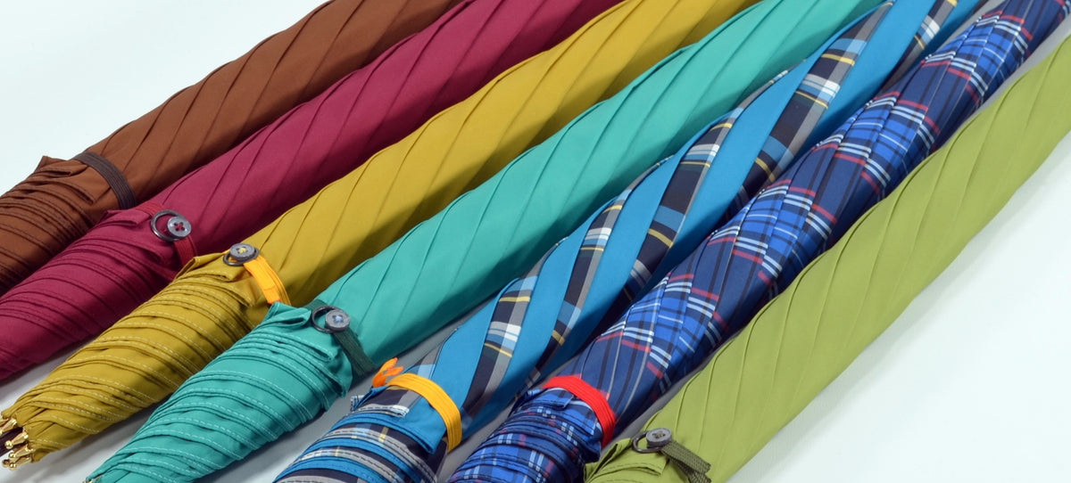 How to furl your Fox umbrella – Fox Umbrellas